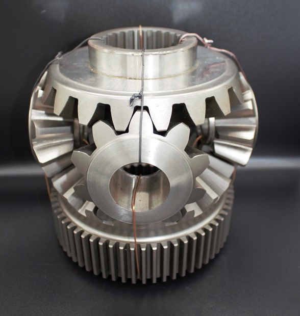 Differential gear for construction machinery | kokuratetsudo | Bevel gears